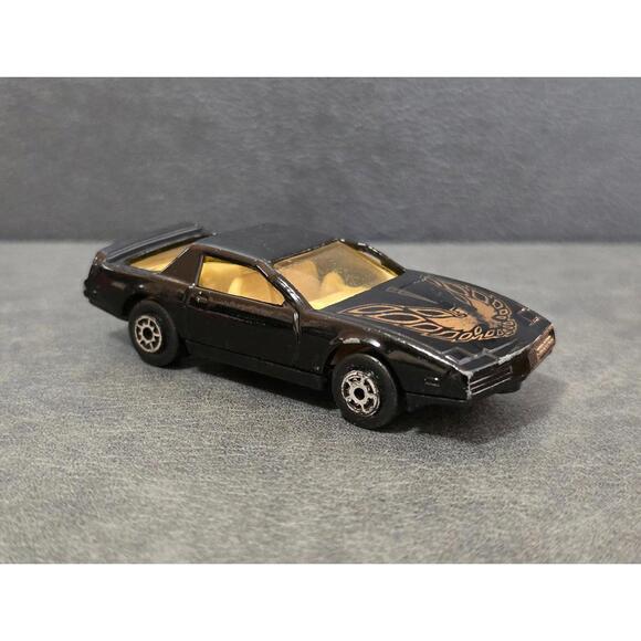 maisto | Toys | Maisto Pontiac Firebird Trans Am Diecast Car Toy | Poshmark